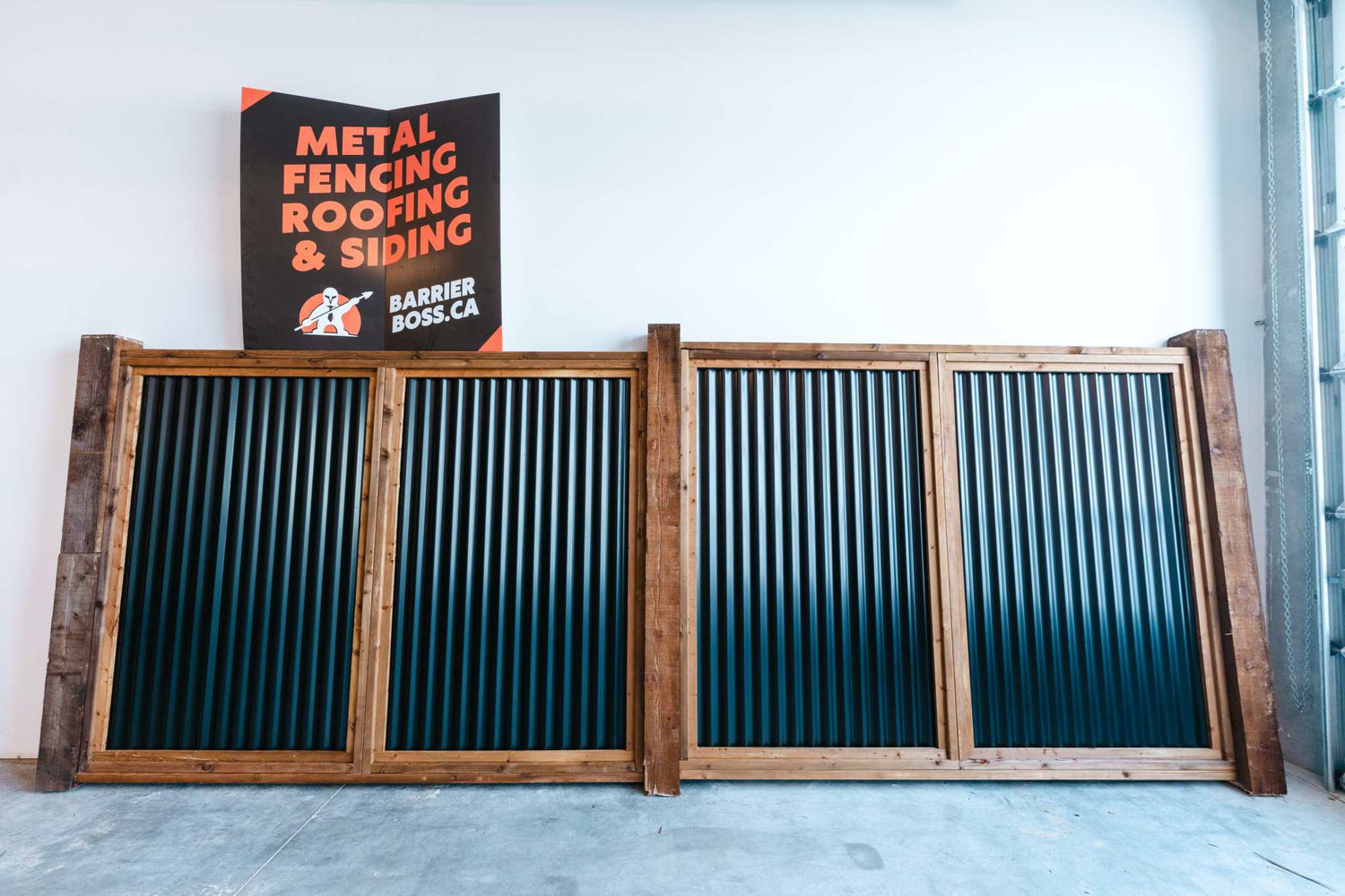 “The Wood and Metal Fence” Corrugated Metal Fence Panels for High Wind